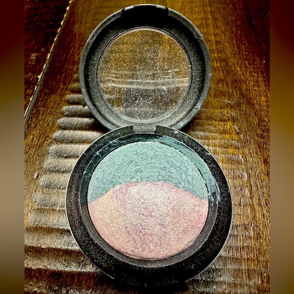 MAC Cosmetics | Makeup | Mac Fresh Mint Eyeshadow Duo Single Pod Barely ...